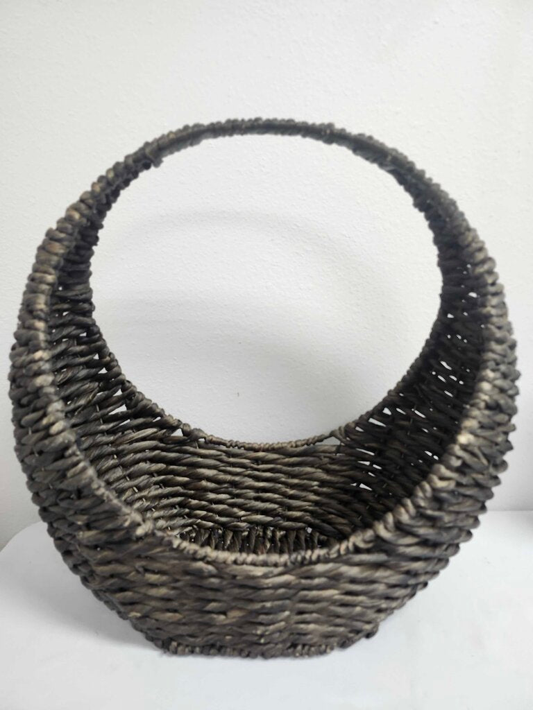 Half Moon Woven Basket – Couches to Curios