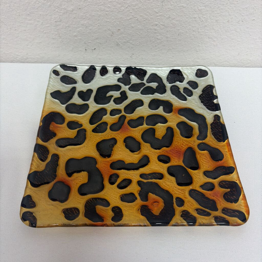 Glass Leopard Print Plate – Couches to Curios